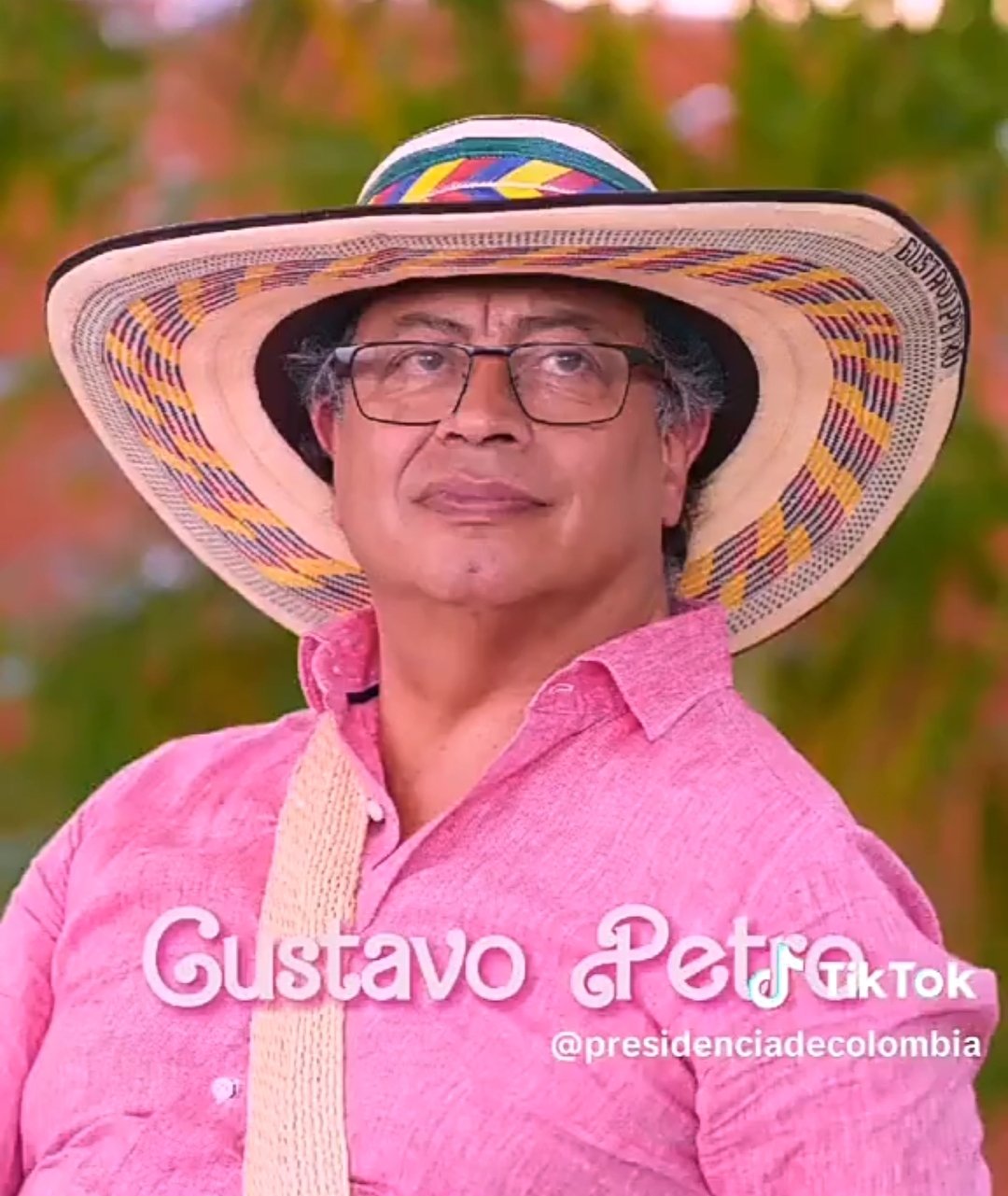 Norbey A Marín G On Twitter Colombia Ola De Memes Por El Video De