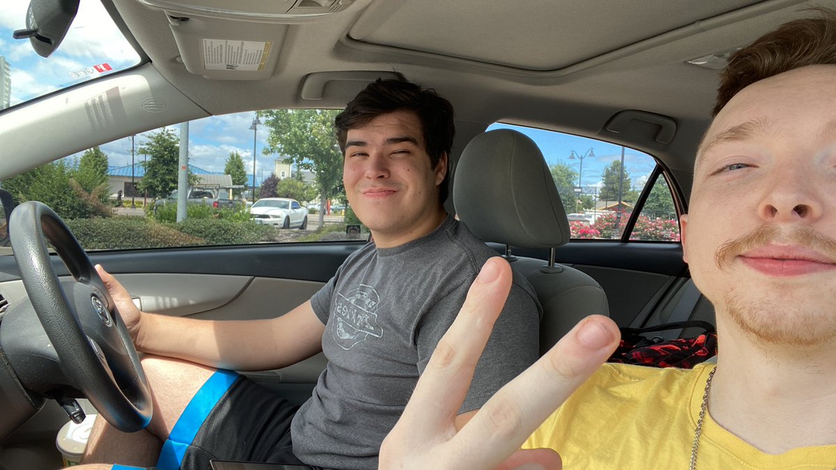 $lush on Twitter: "Carpool Ama on the way back from Oregon. Pls ask us shit to keep us busy"