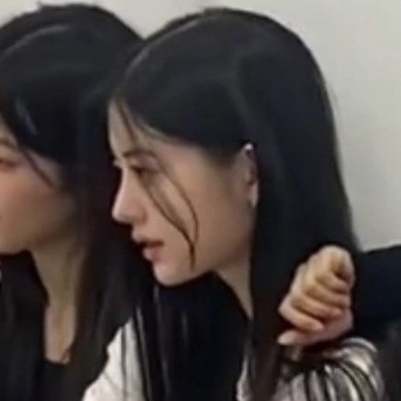 cherry on Twitter: "bestie has the prettiest side profile to ever exist"