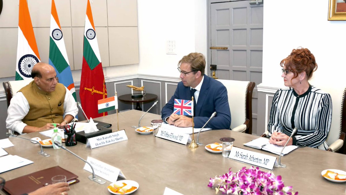 All India Radio News On Twitter Defence Minister Rajnathsingh Meets