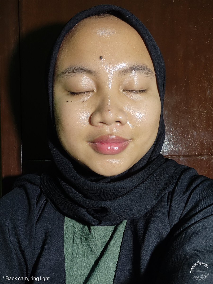 𝐝𝐞𝐥𝐥𝐚 𝐭𝐚𝐧 on Twitter: "Menerapkan Skin Cycling ala Dr. Whitney Bowe pake toner HPR yang super ...