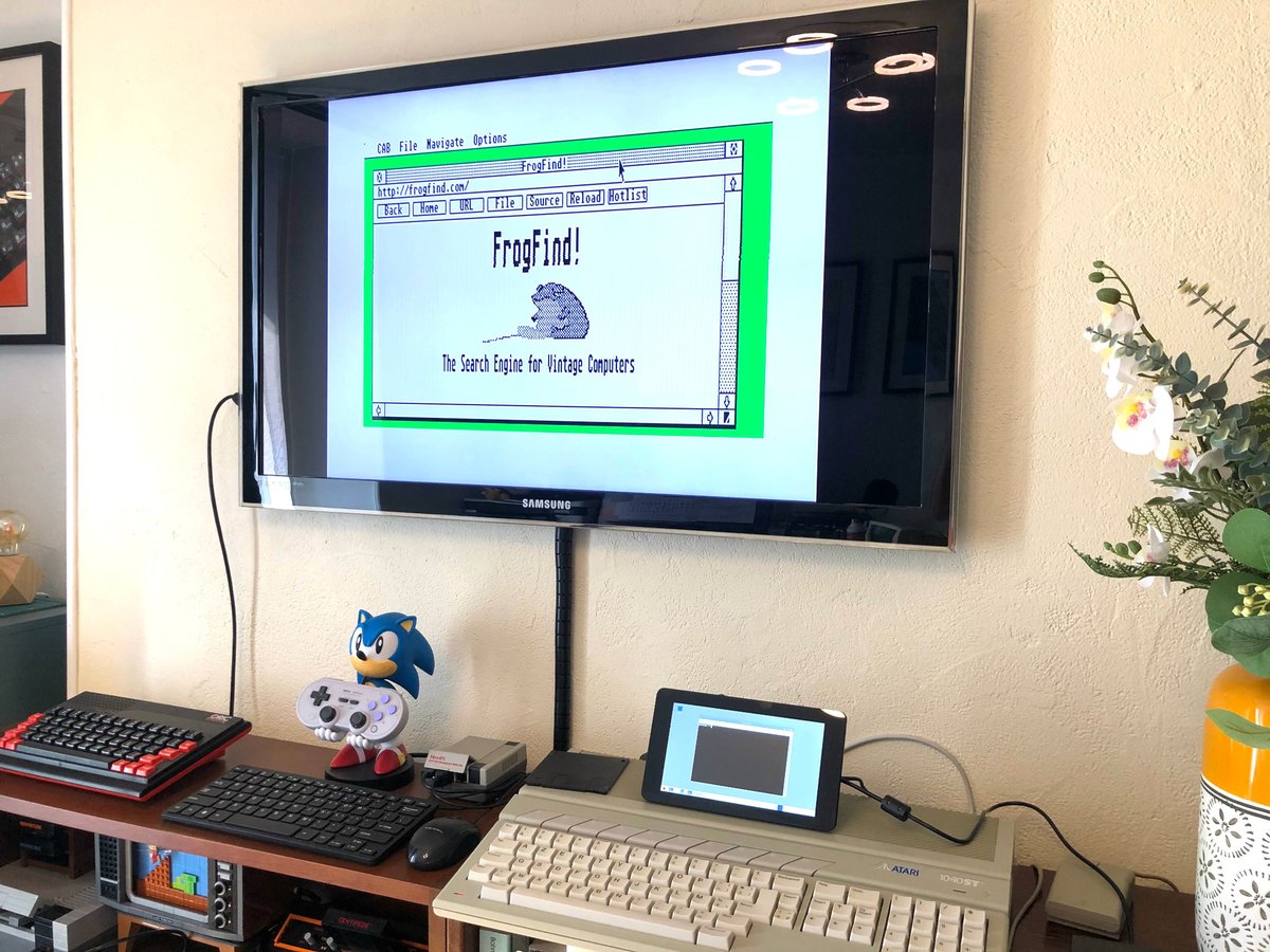 Fred Bellaiche on Twitter: "Null modem communication on vintage computers. Surfing the web on an ...