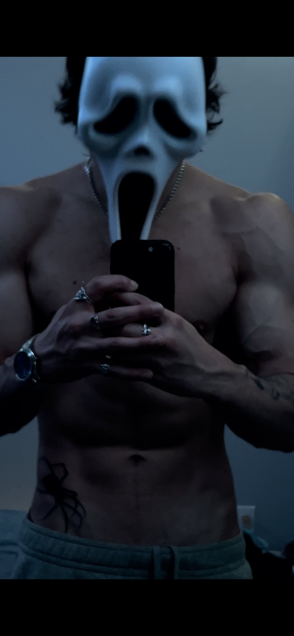 Vamp on Twitter: "What’s ur favorite scary movie https://t.co/VjPI6PNrWo https://t.co/NpHqmAraaO ...