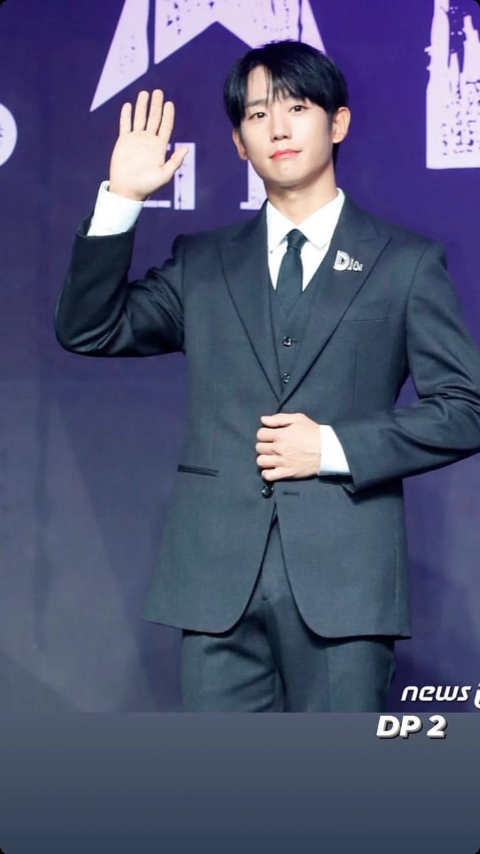 kpopWorldItaly on Twitter: "🗣️: L'attore #JungHaein posa insieme al cast alla presentazione ...