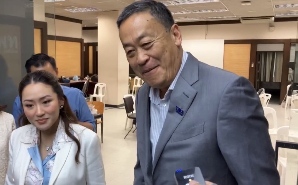 Khaosod English on Twitter: "Pheu Thai Party PM candidate #Srettha is all smiles Tues afternoon ...