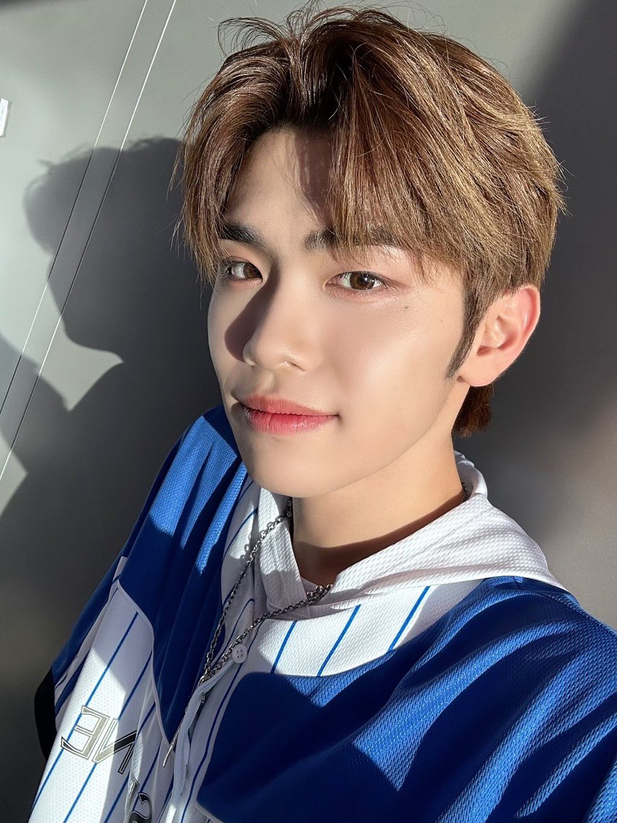 Borabit on Twitter: "제로즈 태래랑 늘 함께 할게!! 🫶🫶🫶"