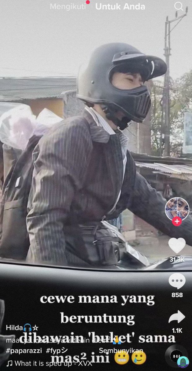 Tanyarl 💚 on Twitter: "Tanyarl matanya ganteng banget ga sih"