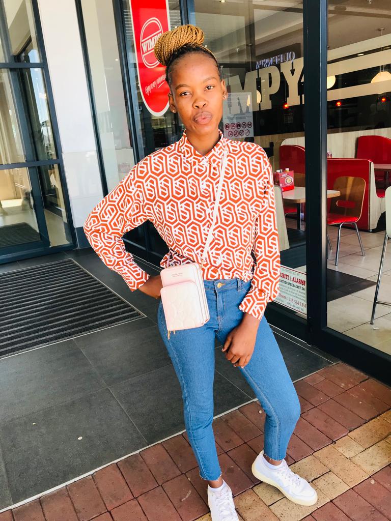 Tshamano Thanyane on Twitter: "Vhathu ni khou twa hani? https://t.co/t1TZCs4cBy" / Twitter