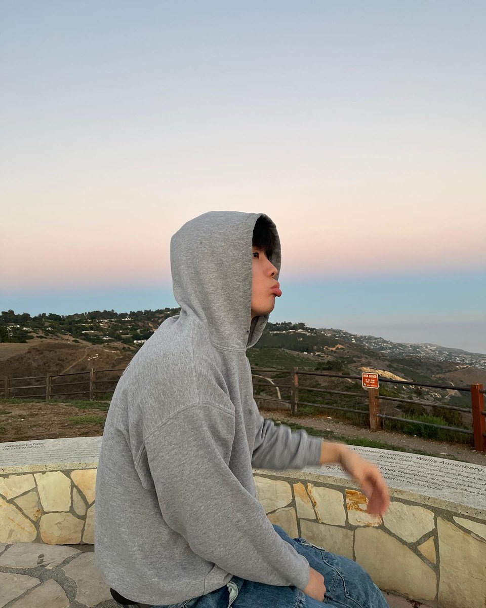 ︎︎ ︎︎ ︎︎ on Twitter: "jmindontleave; jmin"