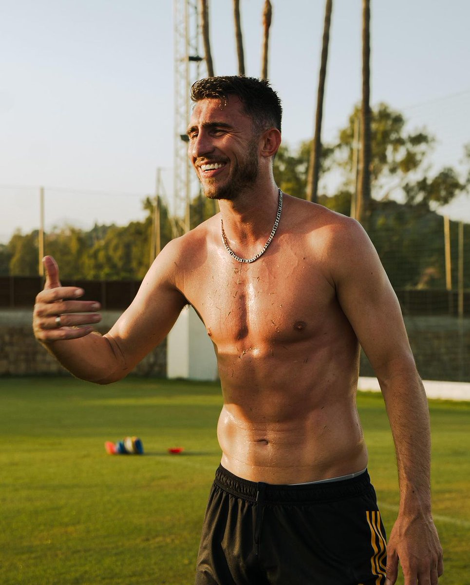 FOOTBALLERS HOT 8K ⚽🔥👣👟 on Twitter: "Laporte 🥵🔥💦💦💦"