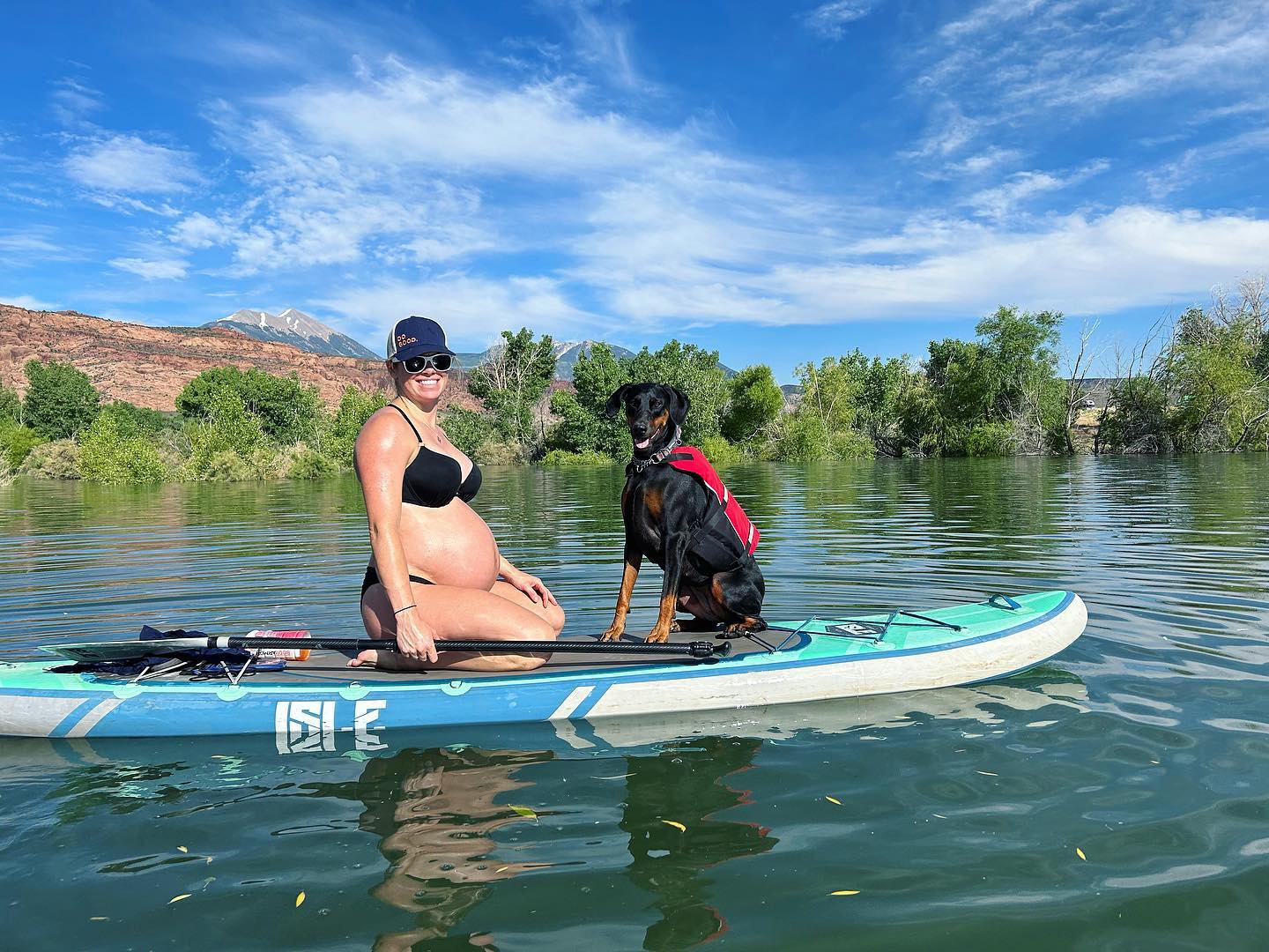 The Pregnant Lover 🤰🏼 on Twitter: "Mommy sure knows how to rock a bikini with her belly! mmmm ...