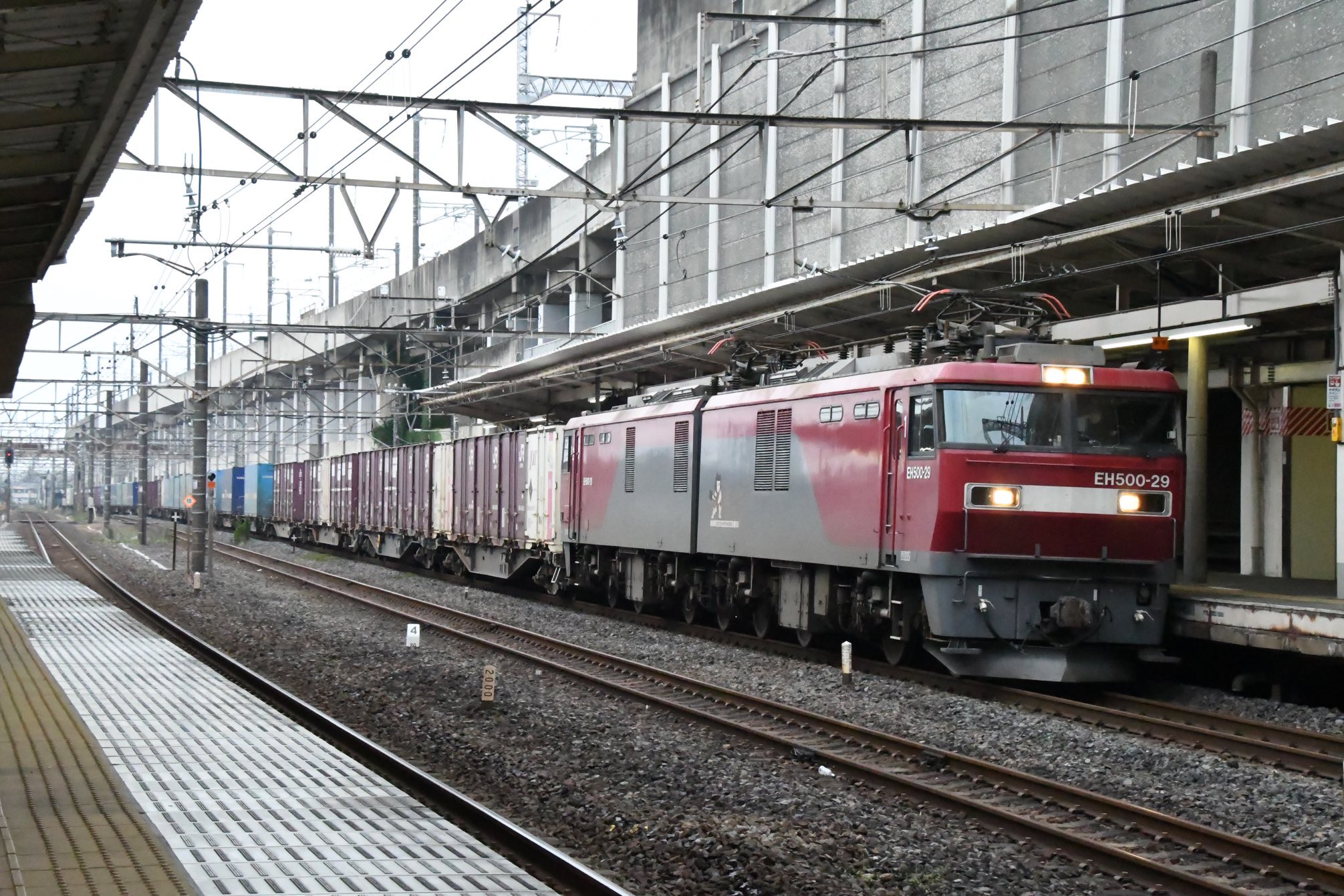 ちゃんねるガタンゴトン☆🚂北斗桃太郎🚃🗣 on Twitter: "3053レ EH500-29牽引 デカいの多数 https://t.co/EoXfPwivle" / Twitter