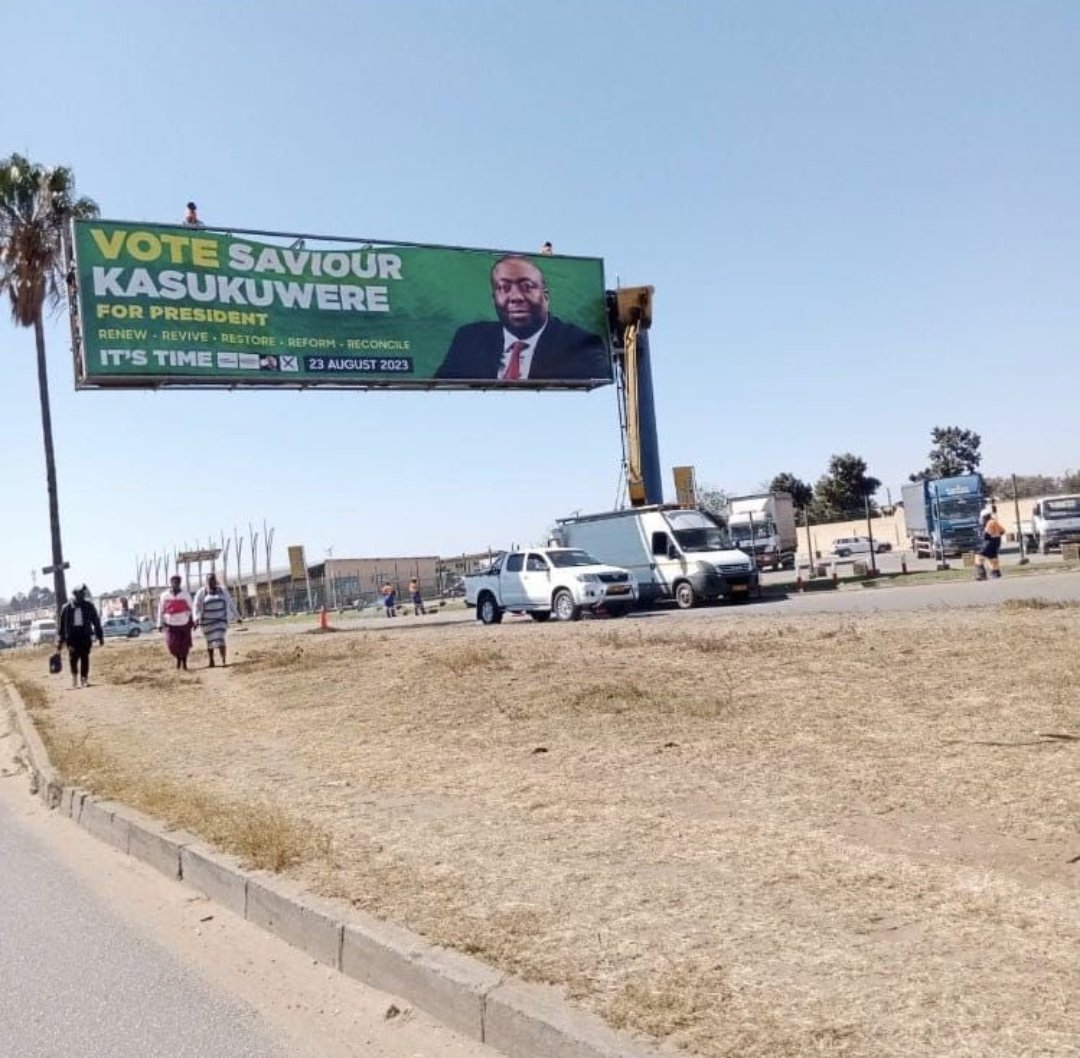 Majaira Jairosi🗨️ on Twitter: "Icho Tyson, chiri kunyatsori zvuzvurudza pamberi pa Mnangagwa🤣 He ...