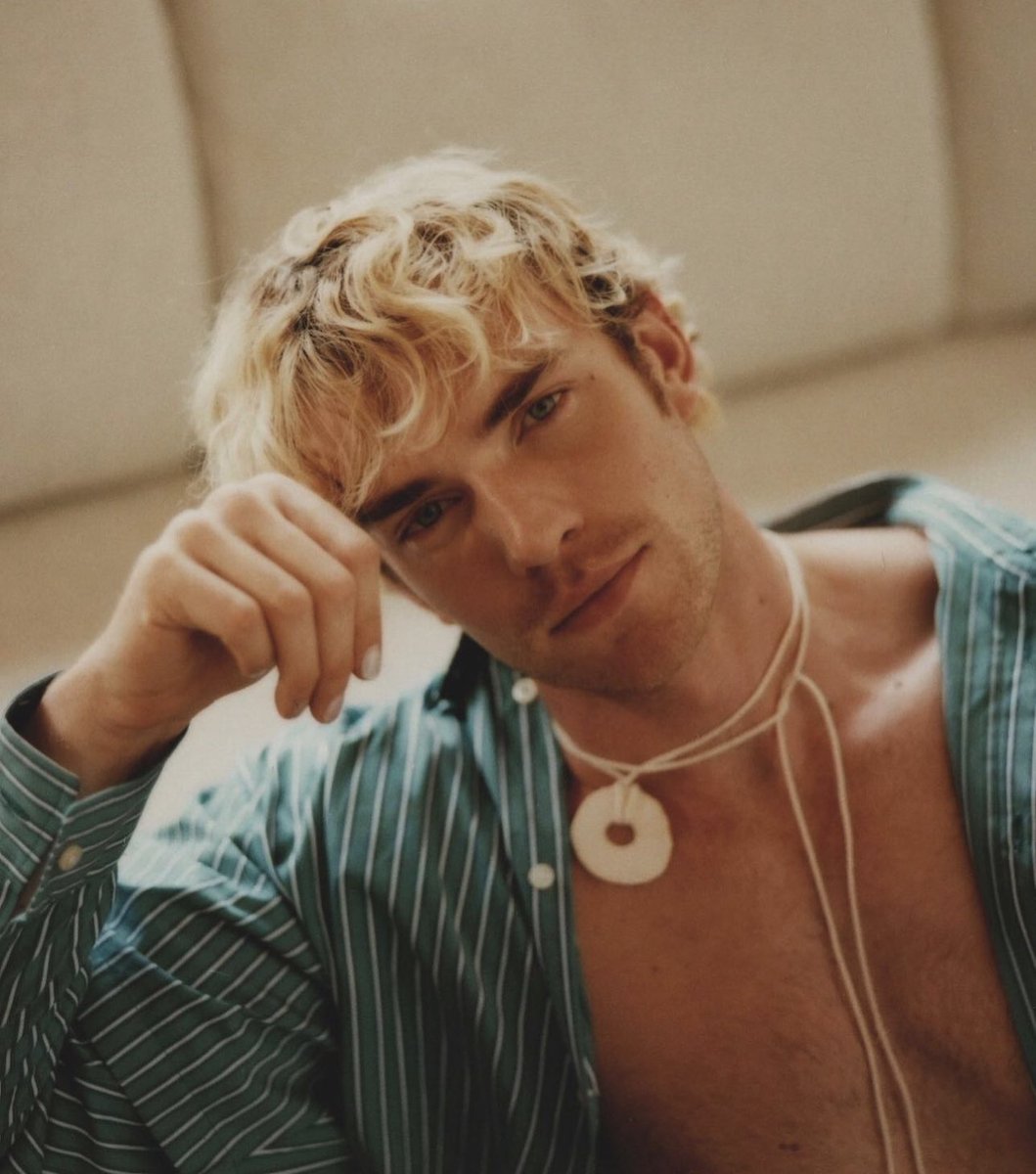 Itboytrends ♡ on Twitter: "Zane Phillips photographed by Raphael Molina for ODDA Magazine, 2023."