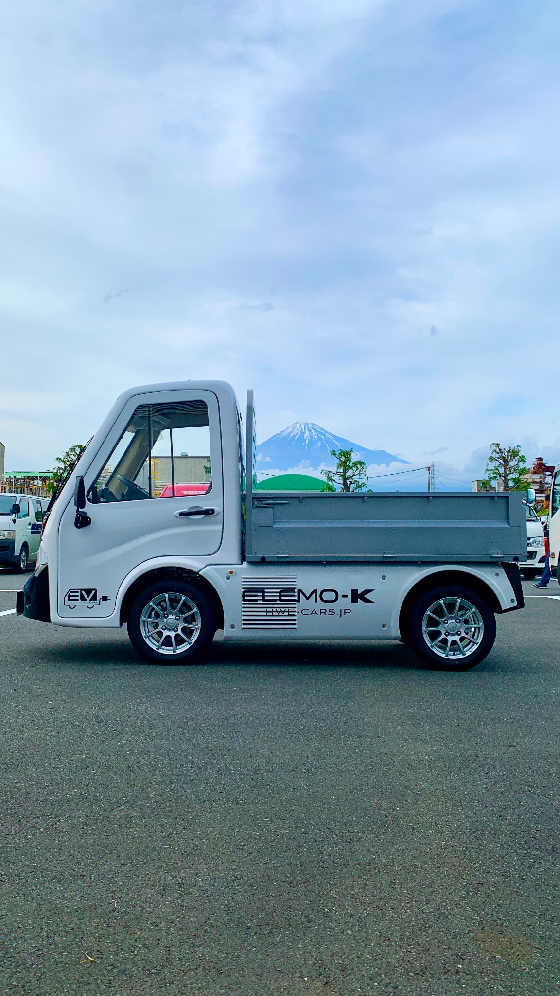 小型EVトラックメーカーHWE ELEMOエレモのつぶやき on Twitter: "【ELEMO-K×富士山】 皆さんお疲れ様です♪ GWに参加した#ふじさんめっせ での一枚📷 今後も沢山の ...