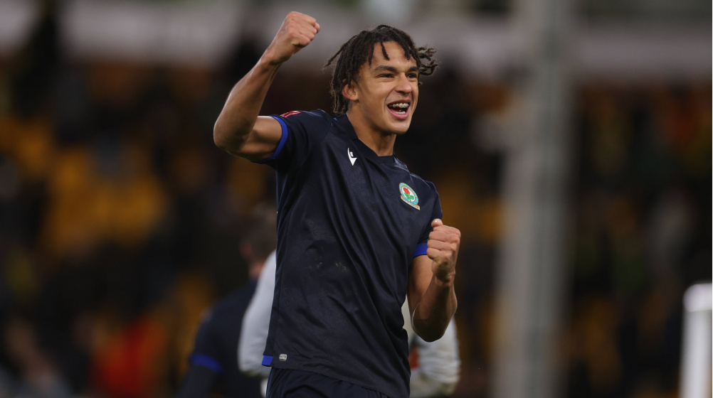 EPL World on Twitter: "🚨 عاجل: توتنهام يقترب من ضم جوهرة بلاكبيرن روفرز أشلي فيلبس، اللاعب سيخضع ...