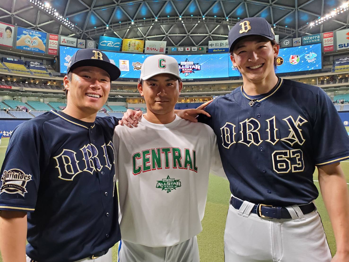 横浜DeNAベイスターズ on Twitter: "WBC組はこちらでも🤗 #山本由伸 選手 #今永昇太 選手 #山﨑颯一郎 選手 #マイナビオールスターゲーム2023 #baystars ...