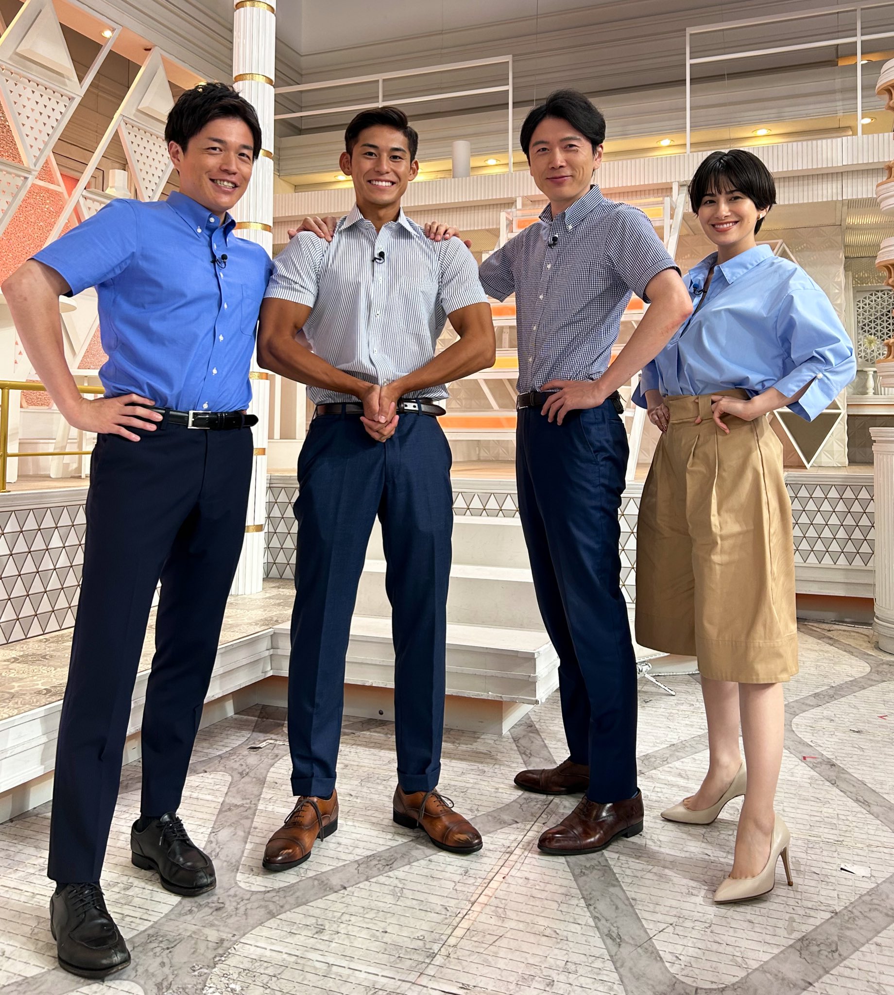 Nスタ 公式アカウント on Twitter: "【偶然のブルーコーデ爆誕💙】 きょうの放送は みんな涼やかなブルーの衣装👕 と思いきや…？ 「そういうときは言ってよ〜」 とブラウンの衣装の ...