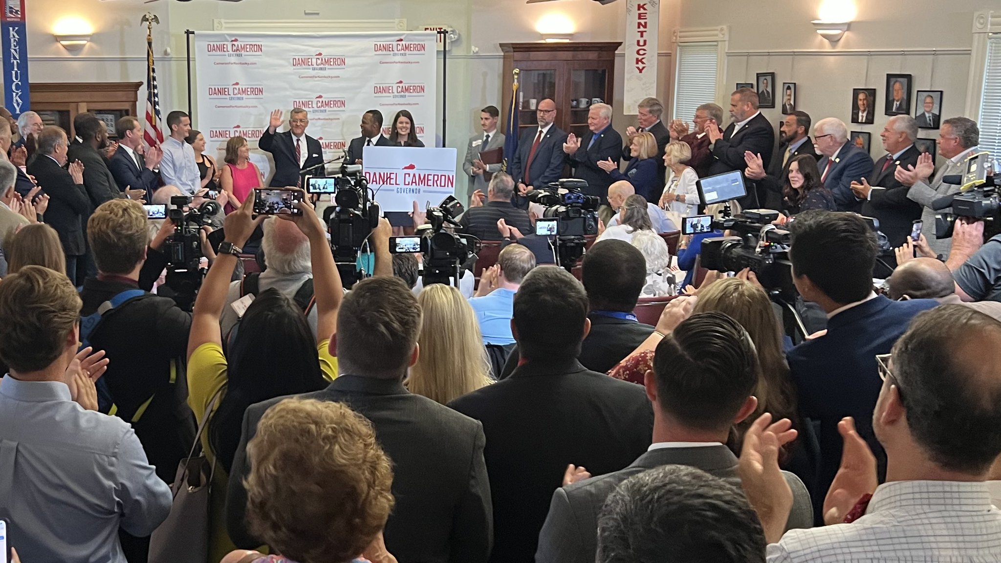 Daniel Cameron on Twitter: "Kentuckians are ready for new, bold leadership! I was excited today ...