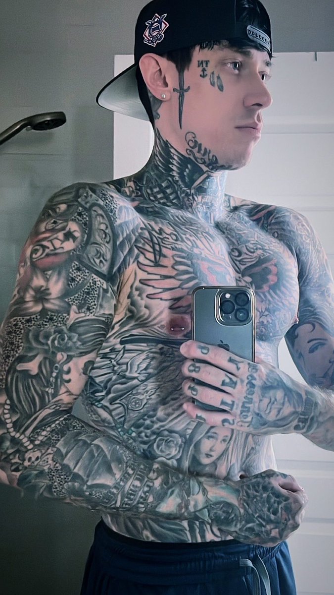 Trace Cyrus Tattoos Head