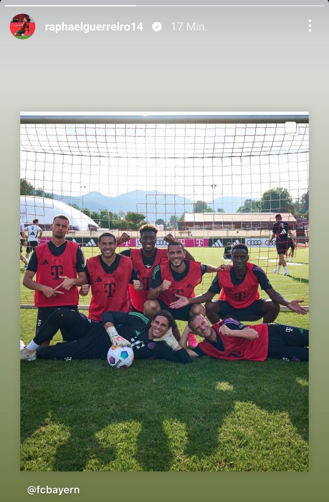 𝙅𝙊𝙉𝘼𝙎 🌪️ on Twitter: "Rapha's Instagram-Story 📸 ️🤍 https://t.co/UacTGYaLkq" / Twitter