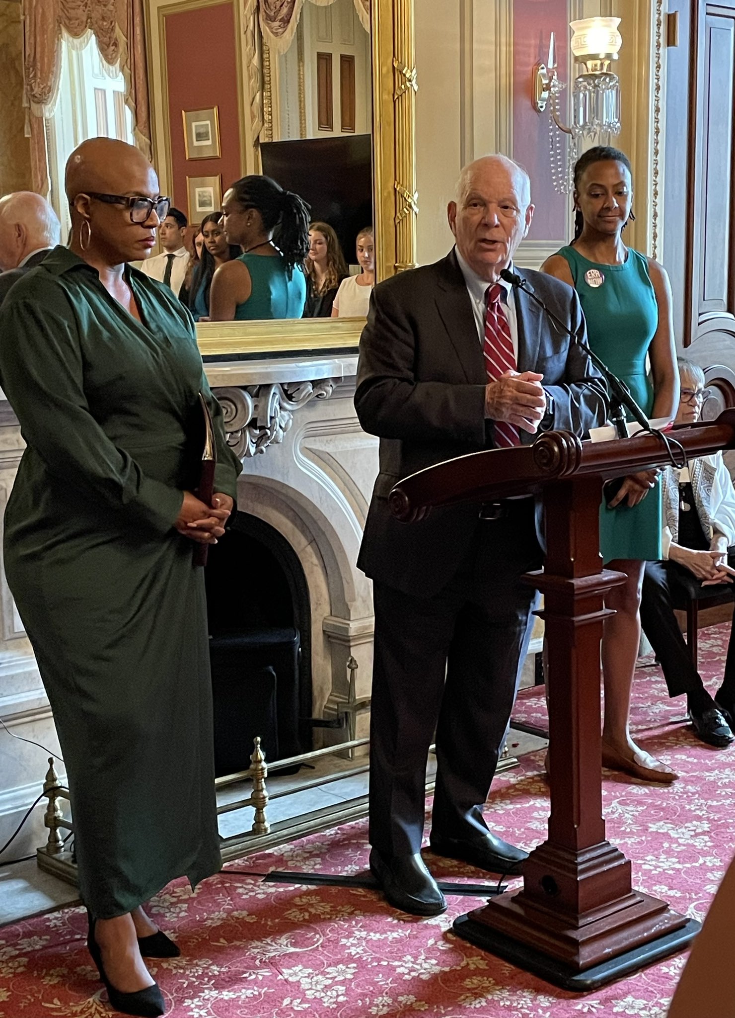 Senator Ben Cardin on Twitter: "Nearly 100 years to the day that the #ERA was first introduced ...