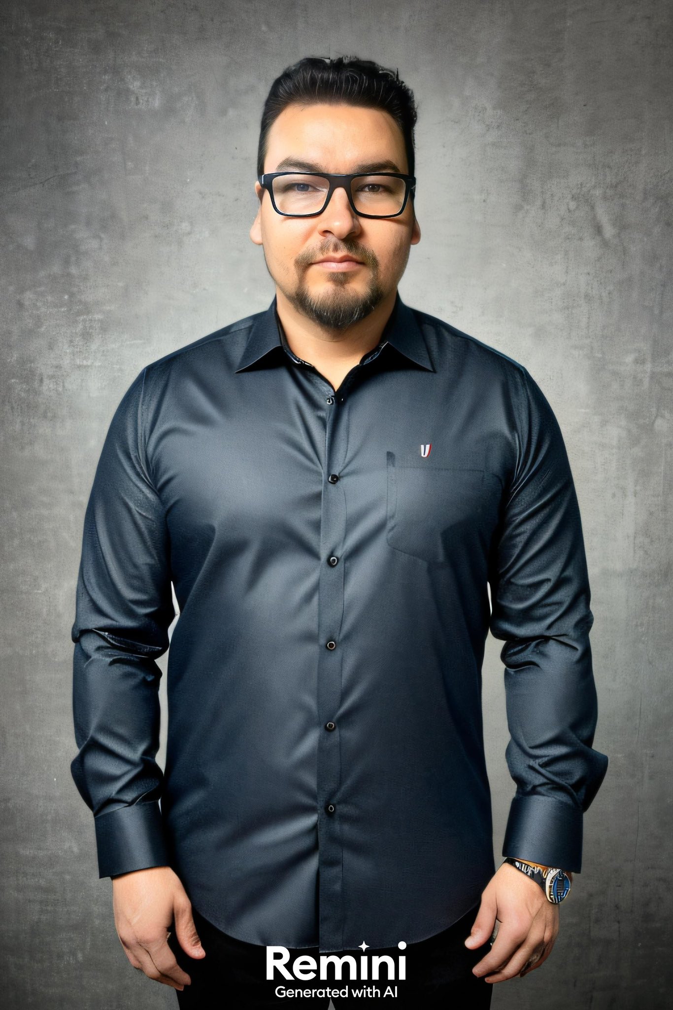 Joshua on Twitter: "I tried the Remini app for LinkedIn headshots and this is the result. Which ...