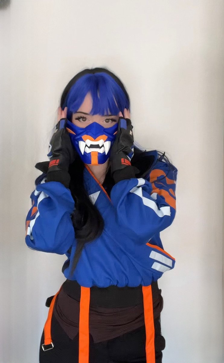 Tenshi on Twitter: "Petition to make Yoru a woman? @VALORANT @VALORANTukn"