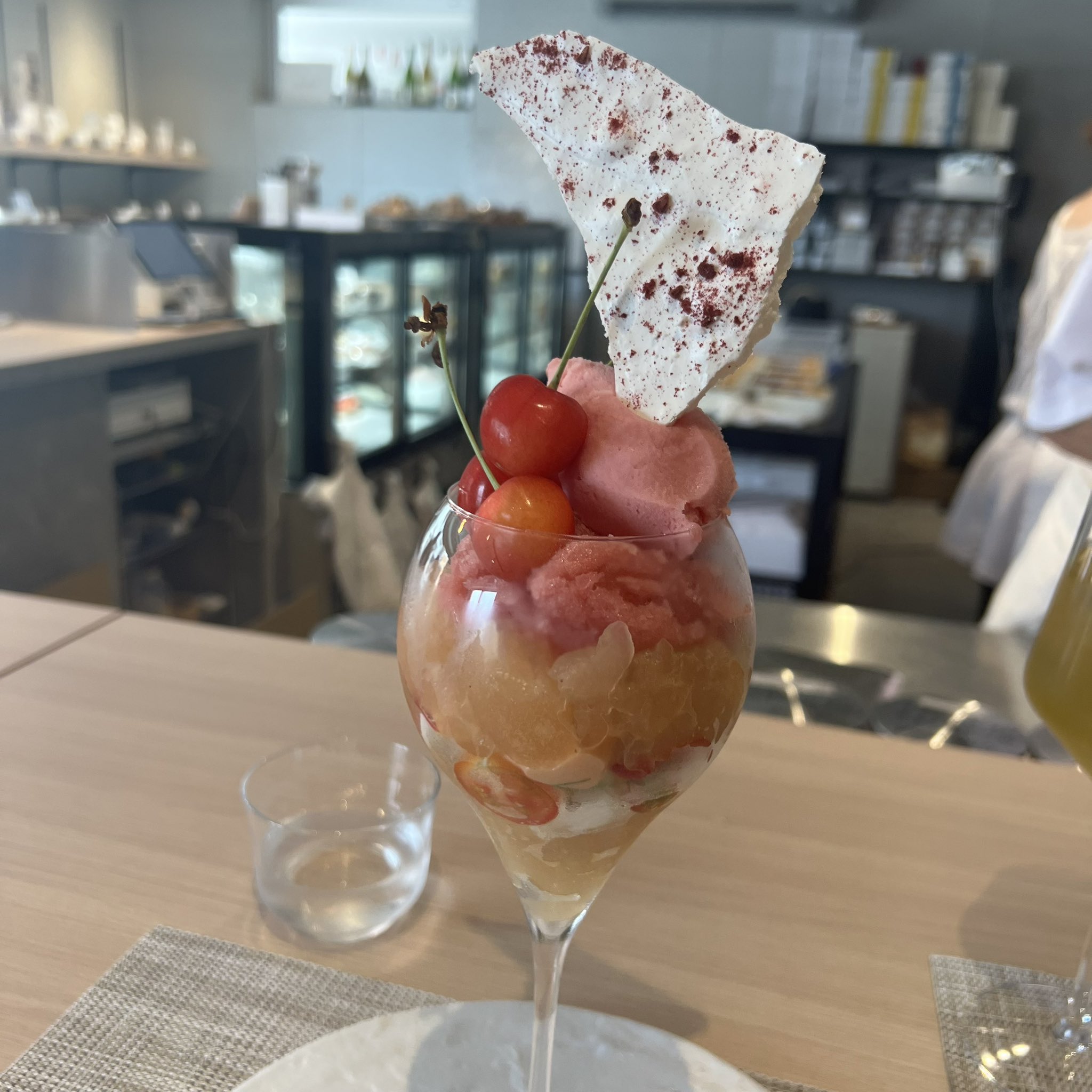 佐々木遥 on Twitter: "2023/07/15 Kazu Bake パルフェ・スリーズ ￥2350＋1ドリンク 伊勢丹浦和展でやってたフランス展に出店されていて、そのときに食べた ...