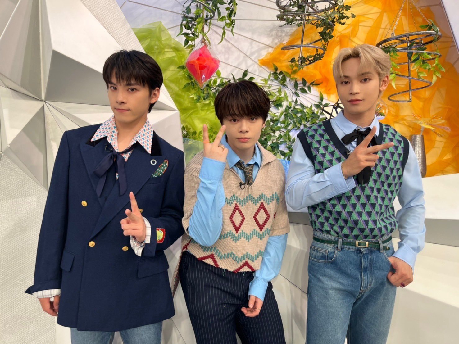 JO1 on Twitter: "フジテレビ《 #めざまし8 》 JO1 NEWSmile Week #川西拓実 #鶴房汐恩 #與那城奨 が 出演させていただきました！ 明日もお楽しみに〜🌈 ...