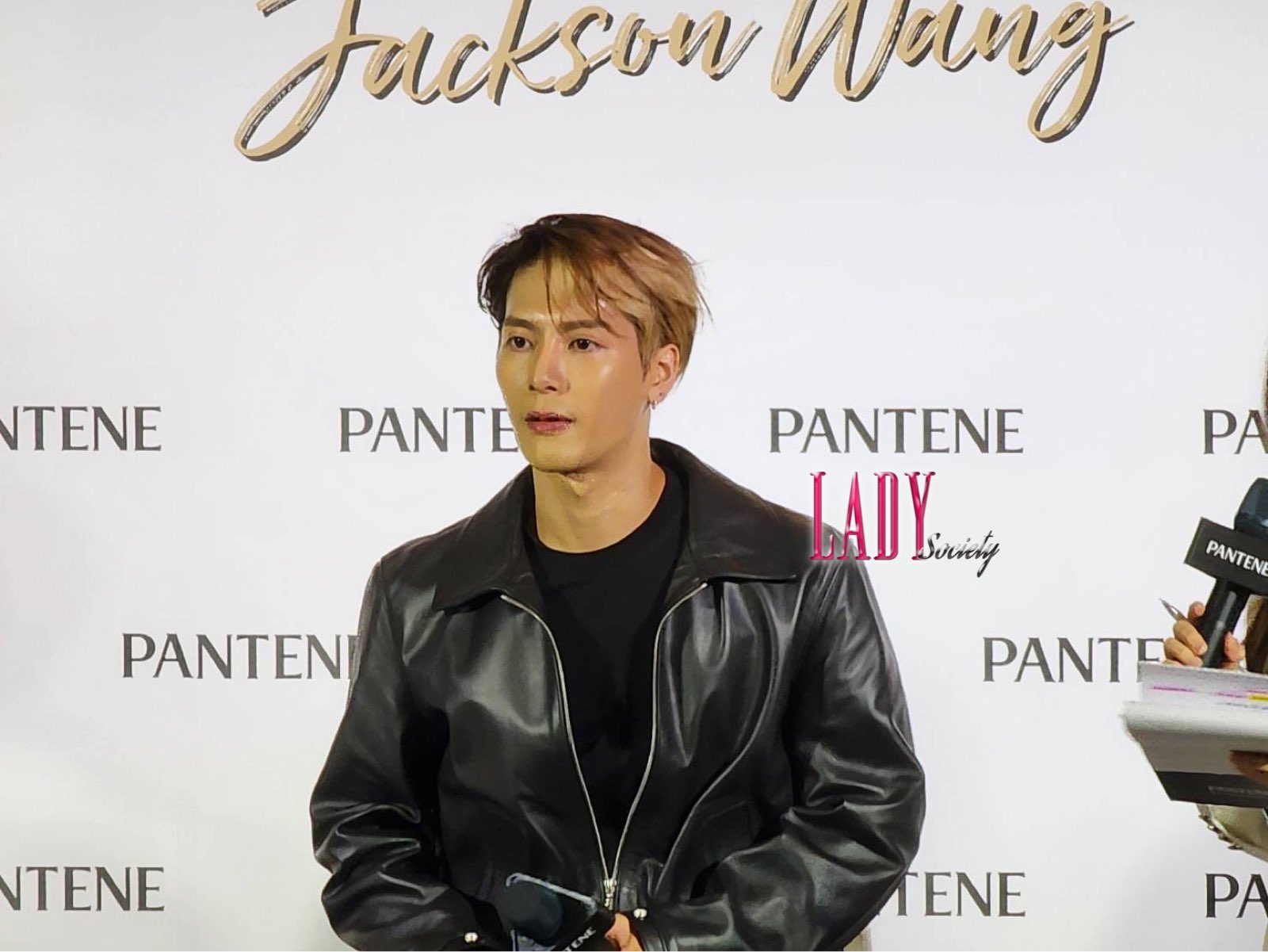 Lady Society on Twitter: "#แพนทีนมีหวัง #JacksonWang #PanteneXJacksonWang #แพนทีนมีหวัง #잭슨 #王嘉爾 ...