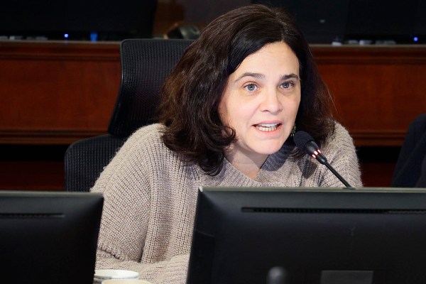 Piensaprensa 330 154 Mil Seguidores On Twitter Abogada Antonia Rivas