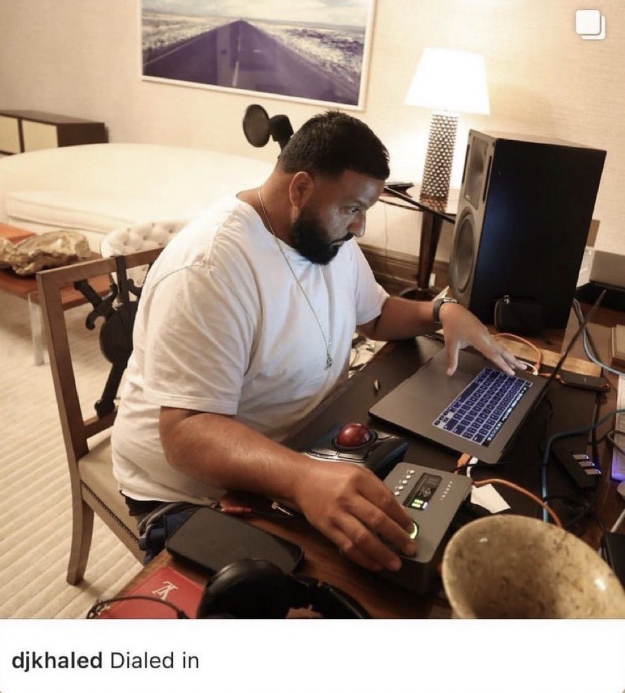 𝗕𝗿𝗲𝗲𝘇𝘆’😵‍💫 on Twitter: "Why DJ Khaled funny asl for no reason😭 https://t.co/2vwRXvQWPQ" / Twitter