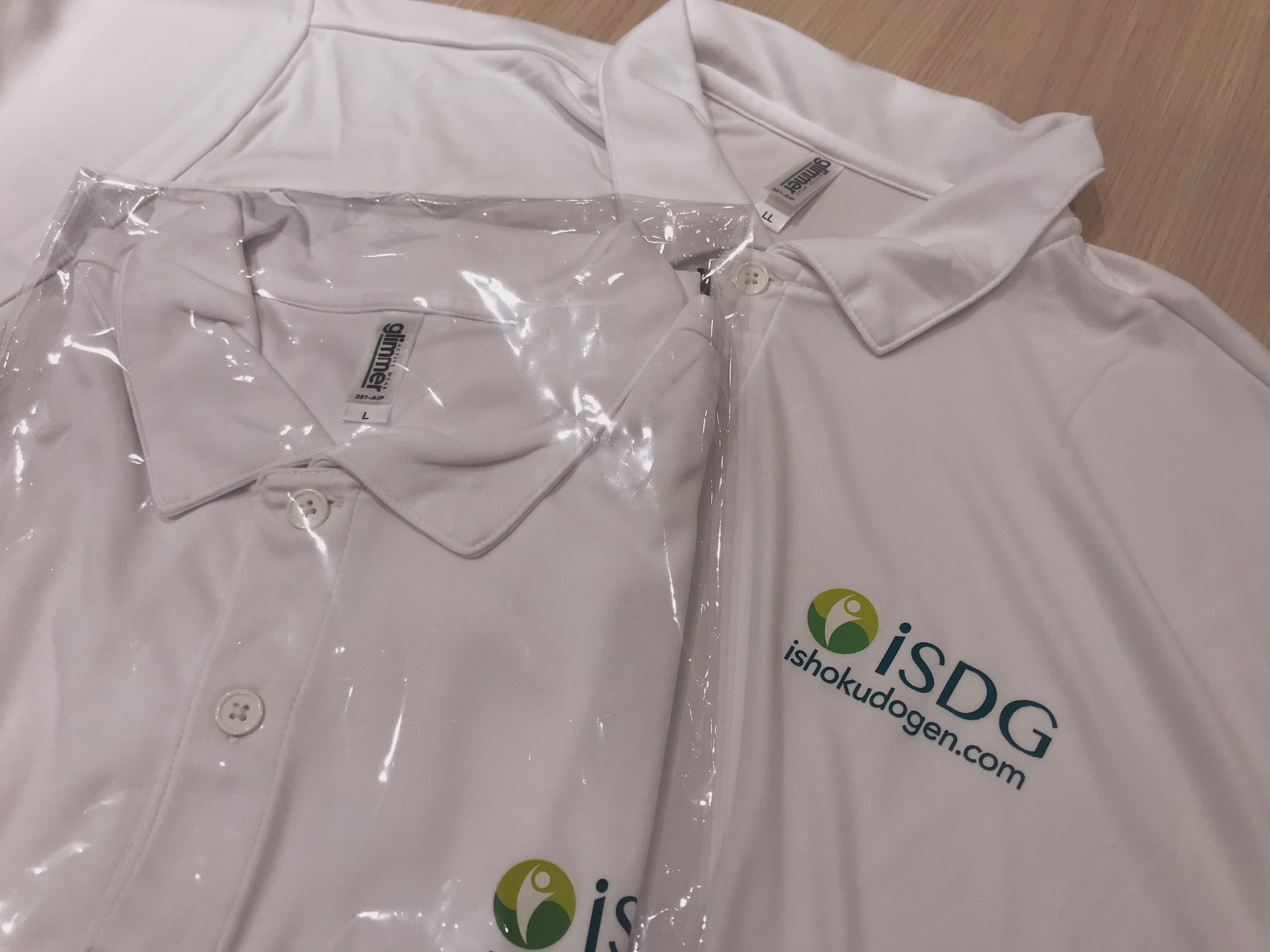 iSDG（医食同源ドットコム）｜広報部の広報ちゃん on Twitter: "な、、、何と！！ トムスさんから、ポロシャツが届きました👕 ありがとうございます😭！ #こっち向いてよ向井くん の ...