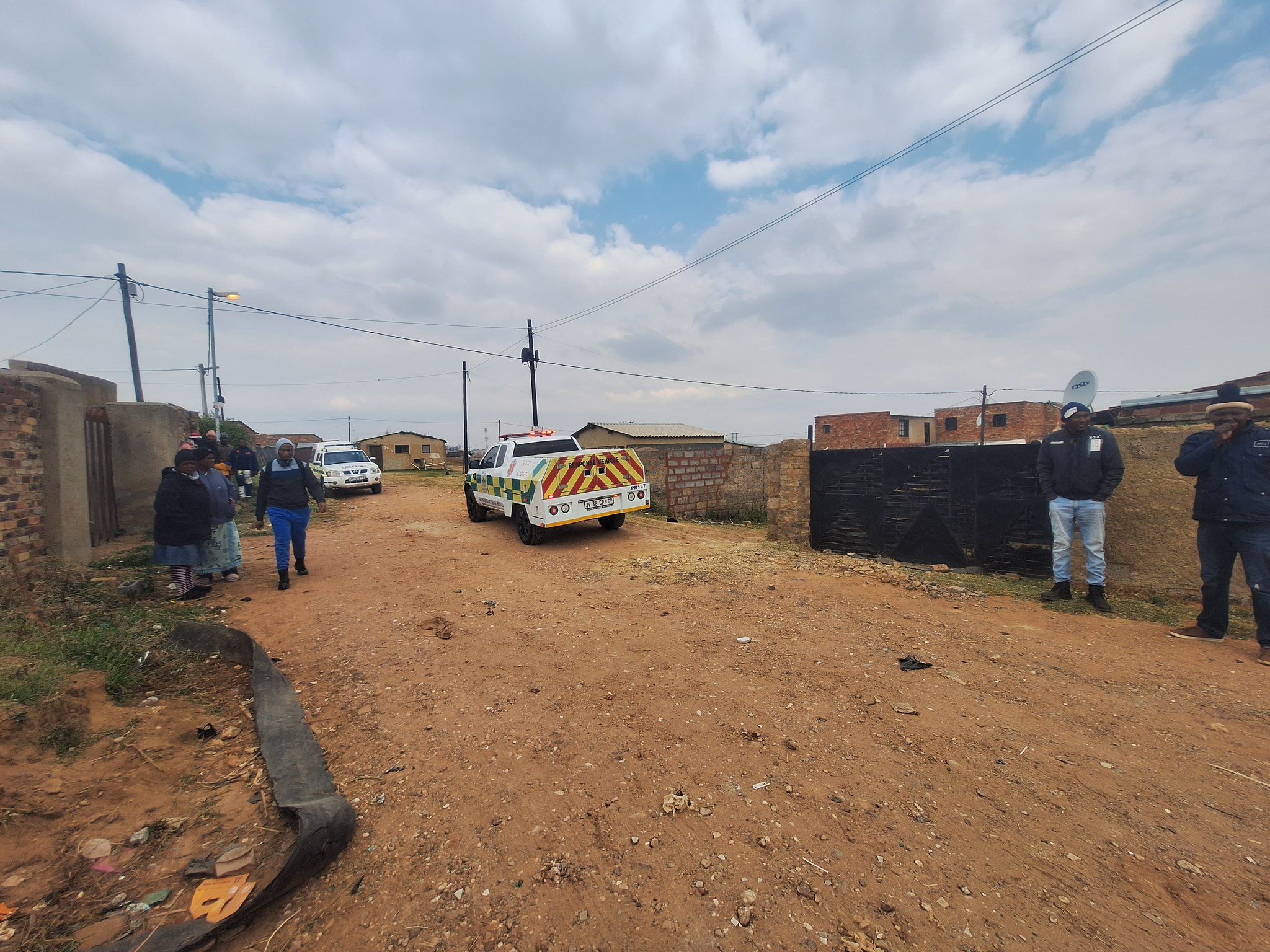 Pule Letshwiti-Jones on Twitter: "NOW: 1 person was killed in Soweto after an explosion. Two ...