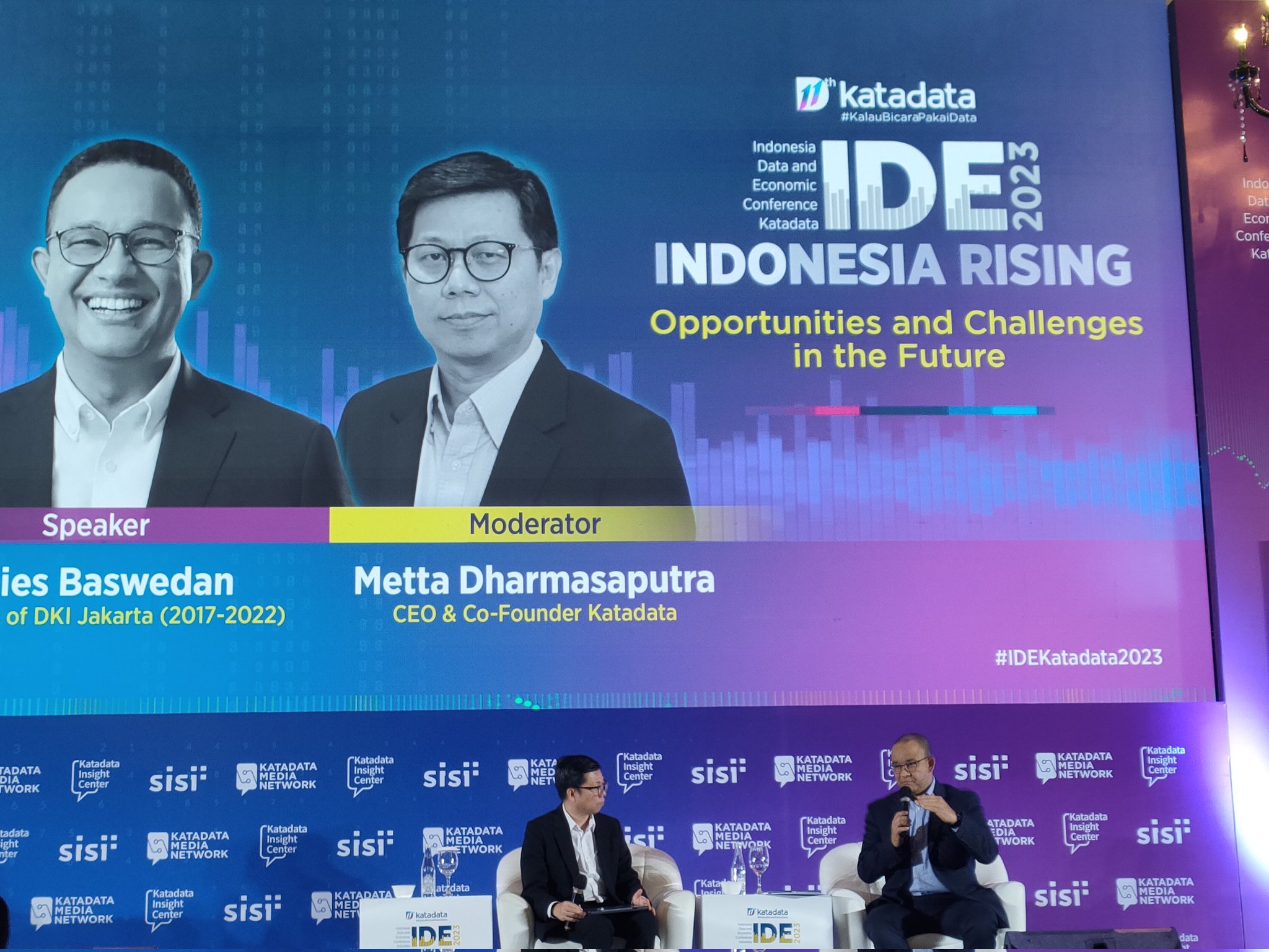 Katadata.co.id on Twitter: "Diskusi 'Opportunities and Challenges in the Future' bersama Anies ...