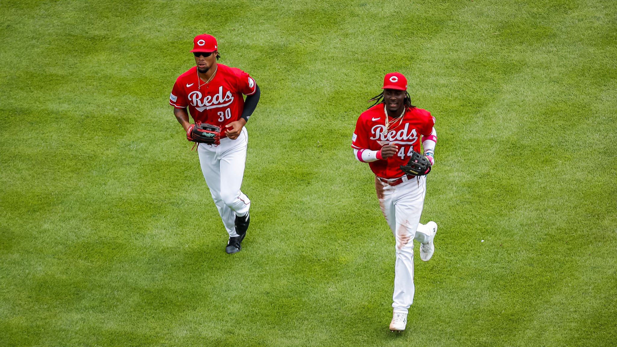 ライブドアニュース on Twitter: "【剛送球】MLBレッズの新人デラクルーズ、160キロ超えの送球で敵のホーム生還を阻止！自身がマークした「内野手史上最速」記録を更新 https ...