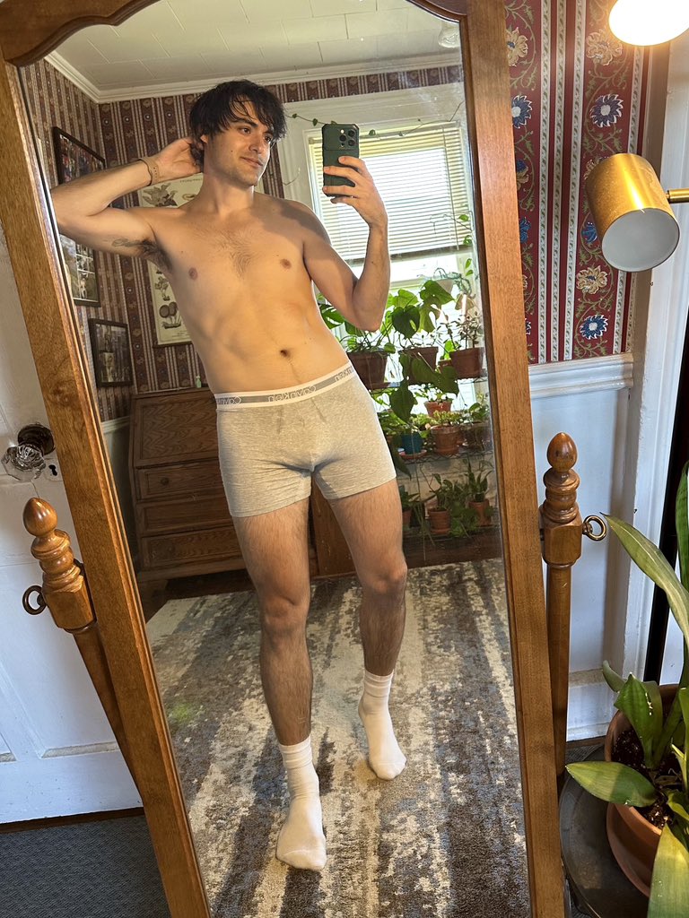 Switchy🕸️ on Twitter: "Love this hot weather and the thought of gagging boys with my sweaty ...