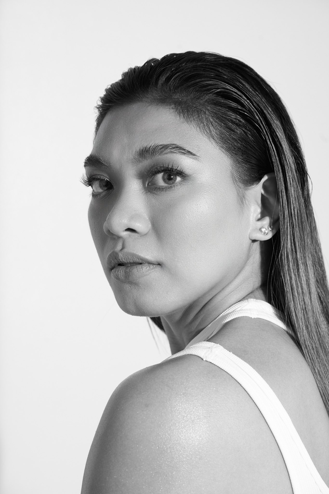 Alyssa Valdez on Twitter: "the making of my 30th bday shoot https://t.co/iVvUoOQvEW Photography ...