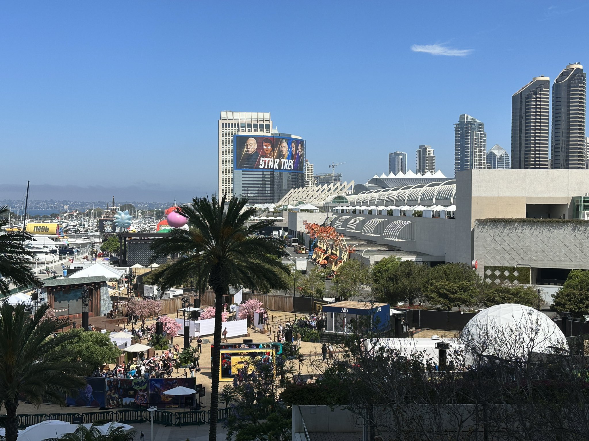 Steven Weintraub on Twitter: "The view from the @collider studio at #SDCC2023 is a lot better ...
