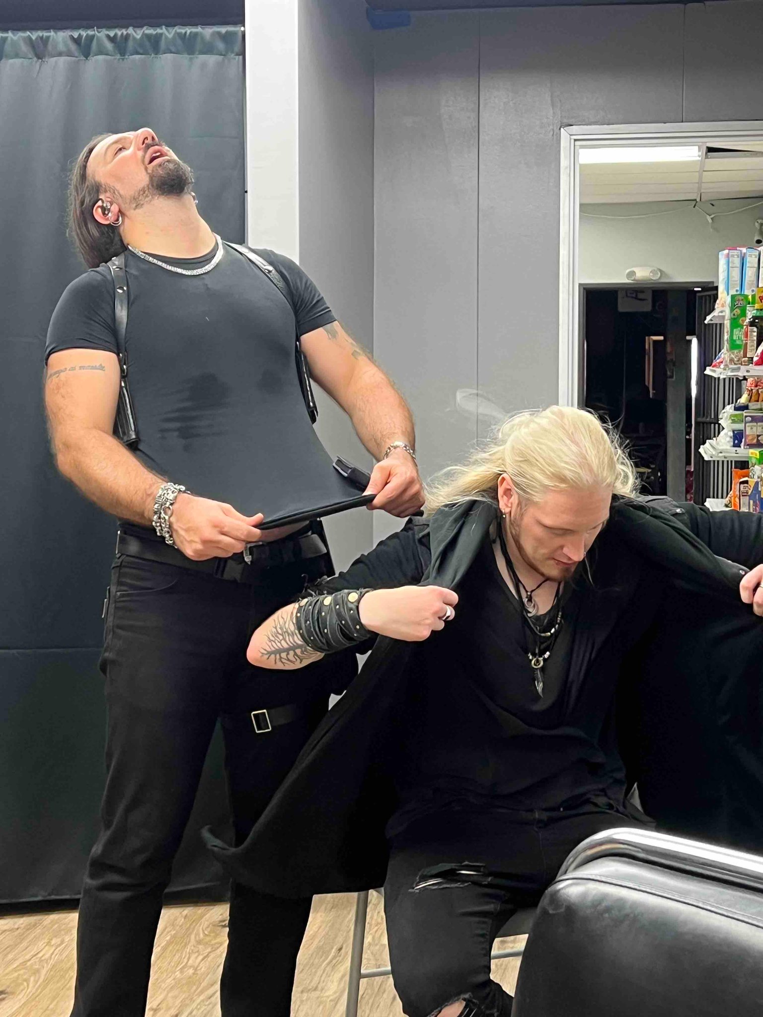 DragonForce on Twitter: ". @geeanzalone & @MarcHudson enjoying the Summer heat before next month ...