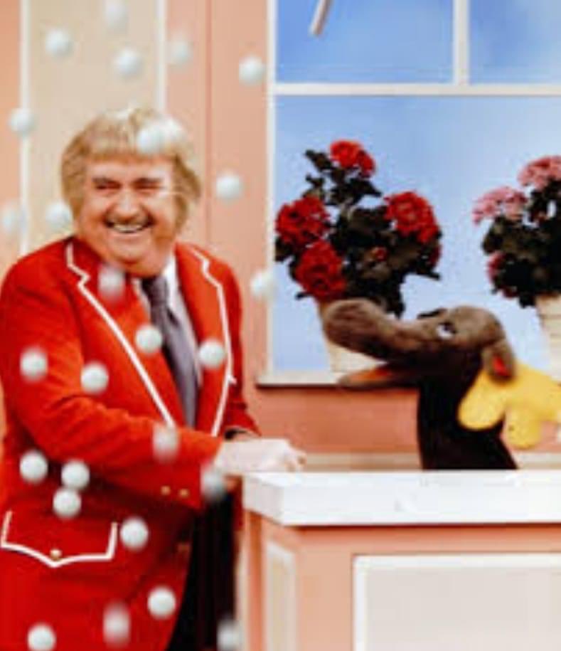 Captain Kangaroo Mr Moose