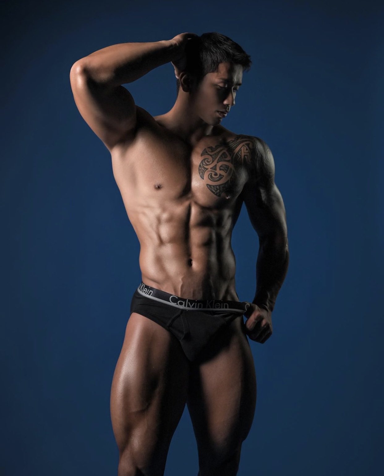 FOREST ALBUM 🏳️‍🌈🇺🇦 on Twitter: "- 【 消防员👩‍🚒 】 简介：“Just be yourself.” IG：no_limit.93 ｜ 他还是位健身健美的 ...