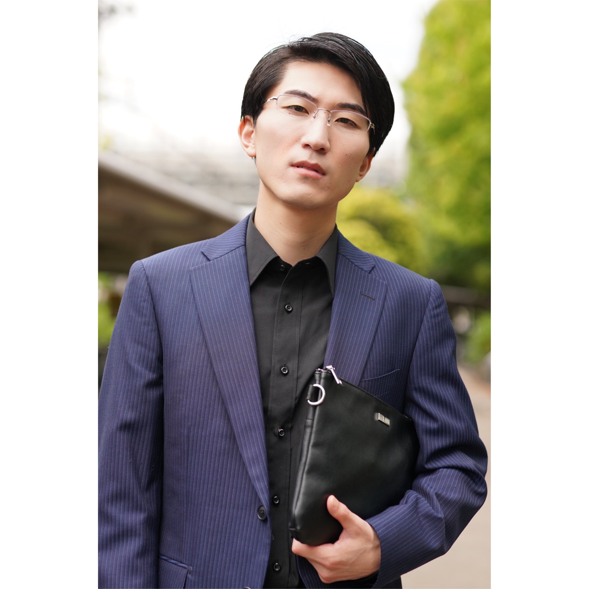 吉村賢人 Kento Yoshimura on Twitter: "メガネで雰囲気がガラッと 変わりますかね👓？ もはや悪い顔選手権😂 気分は アウトレイジでした😎笑 2枚目は新しい ...