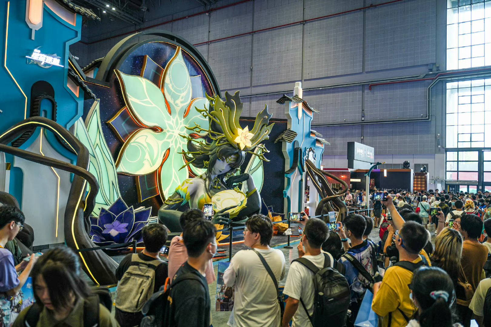 327 on Twitter: "崩壊：スターレイル 公式weiboより 《BilibiliWorld 2023 スターレイルブース 写真公開》 1/3 続きはリプライに貼ります https ...