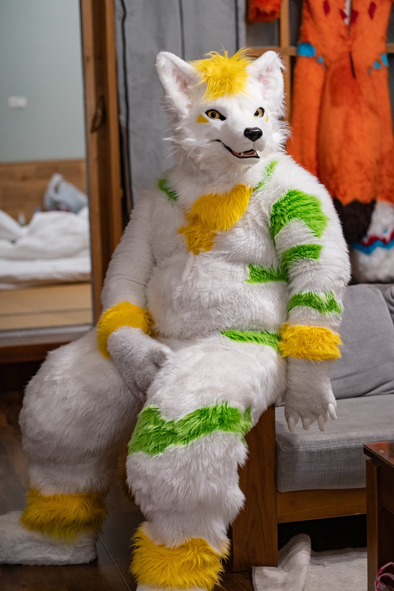 Heulen嘯月 ️ 以茶會毛 on Twitter: "はい？お腹さわるー？ #FursuitFriday https://t.co/fLwIgvgi7R" / Twitter