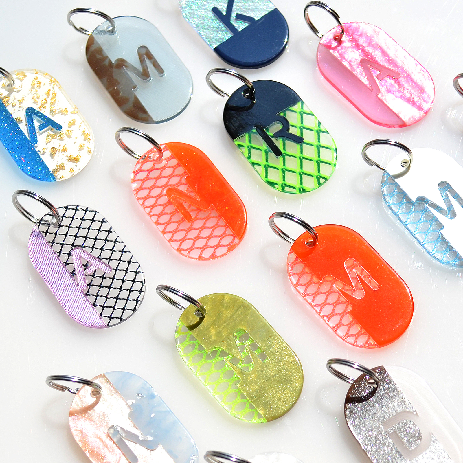 ケンエレファント【公式】 on Twitter: "\Acryl Tag Plate 通販のお知らせ／ アップサイクルブランド #NEWSED は【8/1(火)10時】より、アクリルの端材を ...