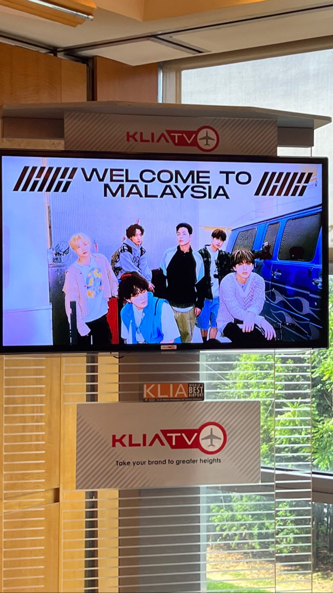 Malaysian Kpop Fans (MKF) on Twitter: "[📸] 230721 KUL 🛬 iKON members have touched down at KLIA ...