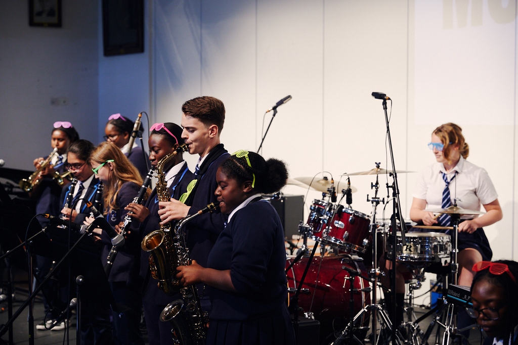 Sixth Form Tutor Time - Subjects - Harris Academy Greenwich