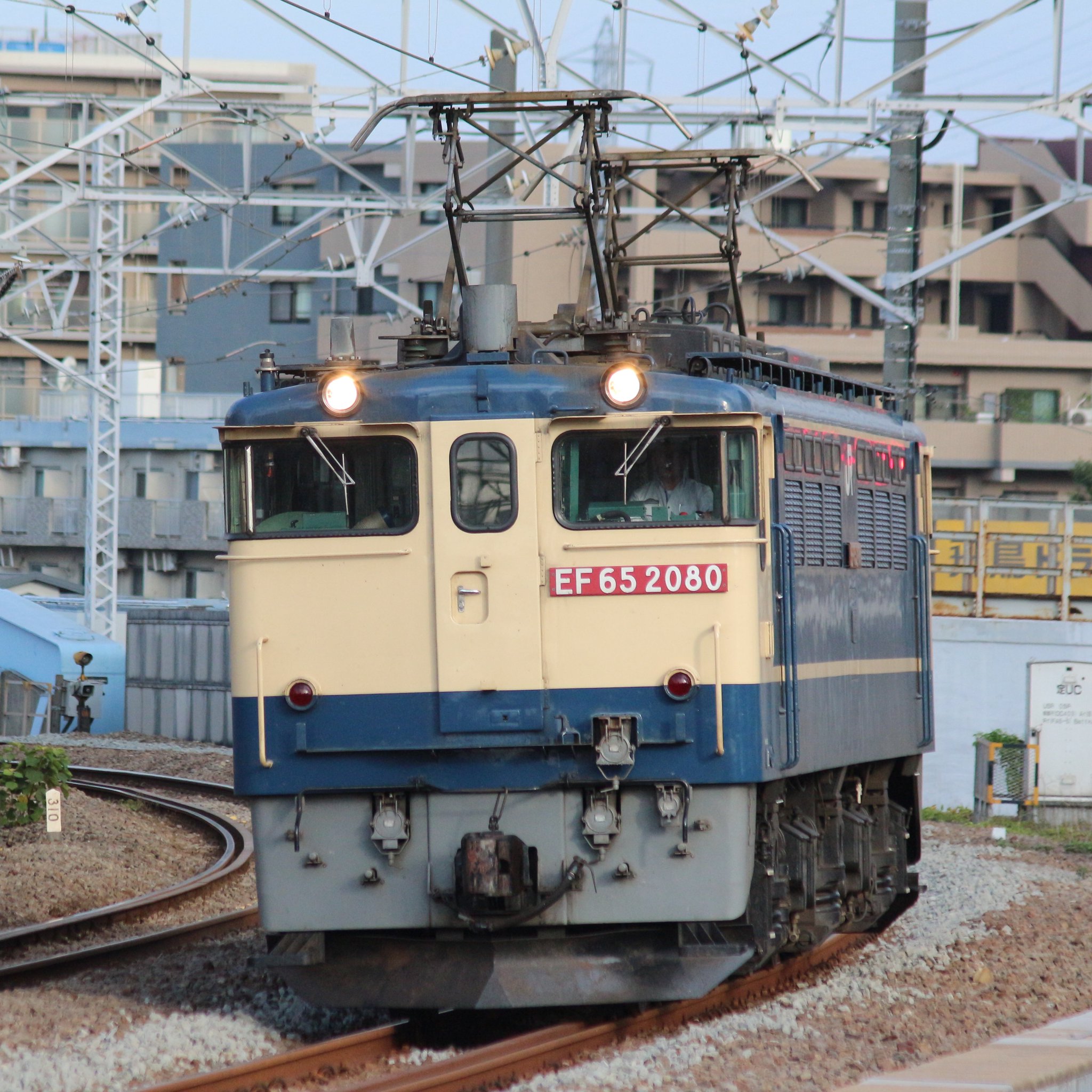 武蔵野ライナー on Twitter: "2023/07/22 単1788レEF65 2080 https://t.co/Li3VhFX2Wr" / Twitter